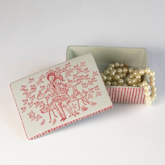 Nymolle | Storage & Organization | Vintage Trinket Dish Box Made In ...